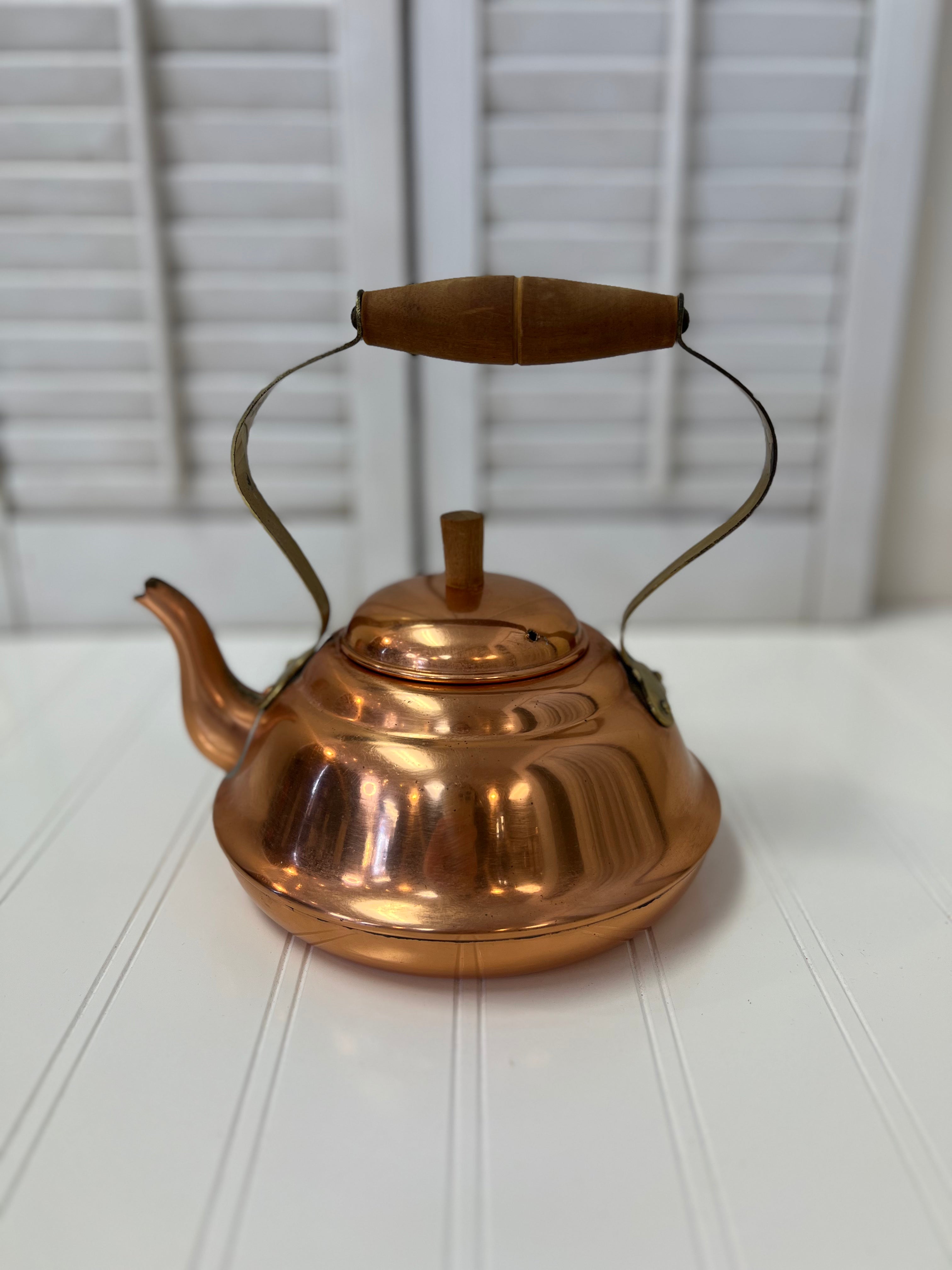 Vintage copper tea kettle made in Portugal wood handle – City Brocante
